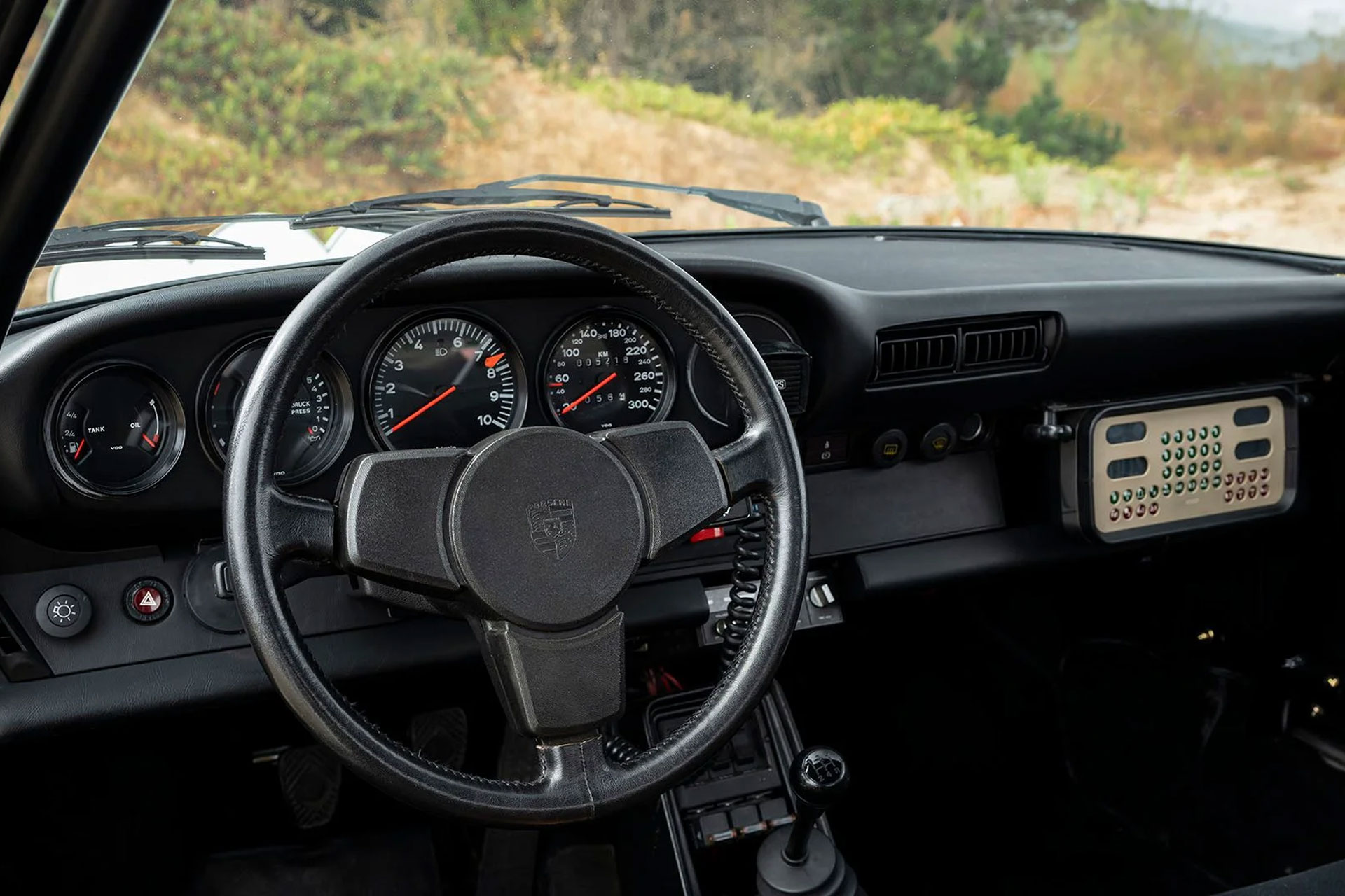 1984 Porsche 911 SC RS Gruppe B Evolutionsserie | Uncrate