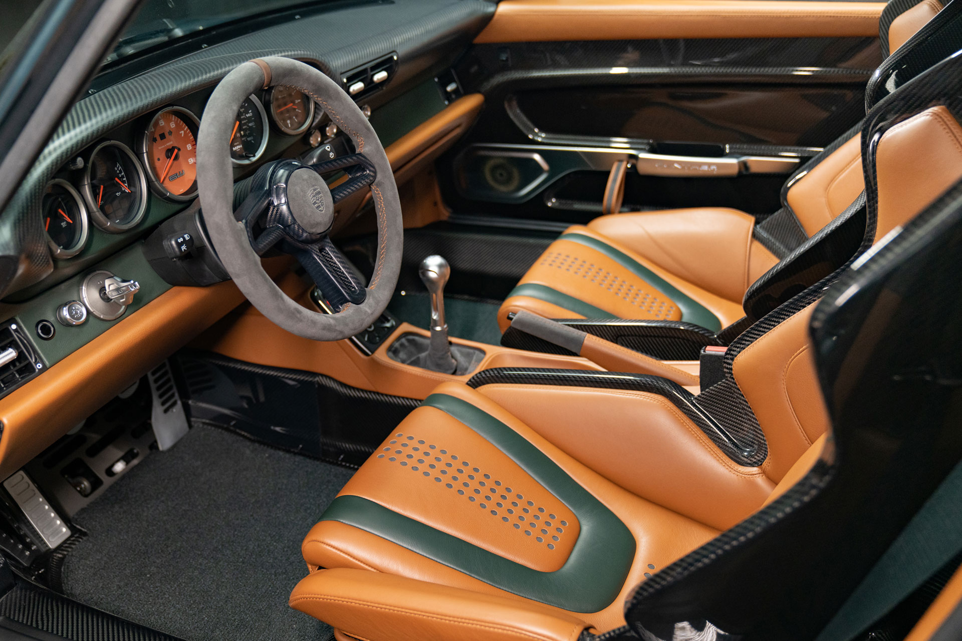 1995 Porsche 911 Remastered by Gunther Werks | Uncrate