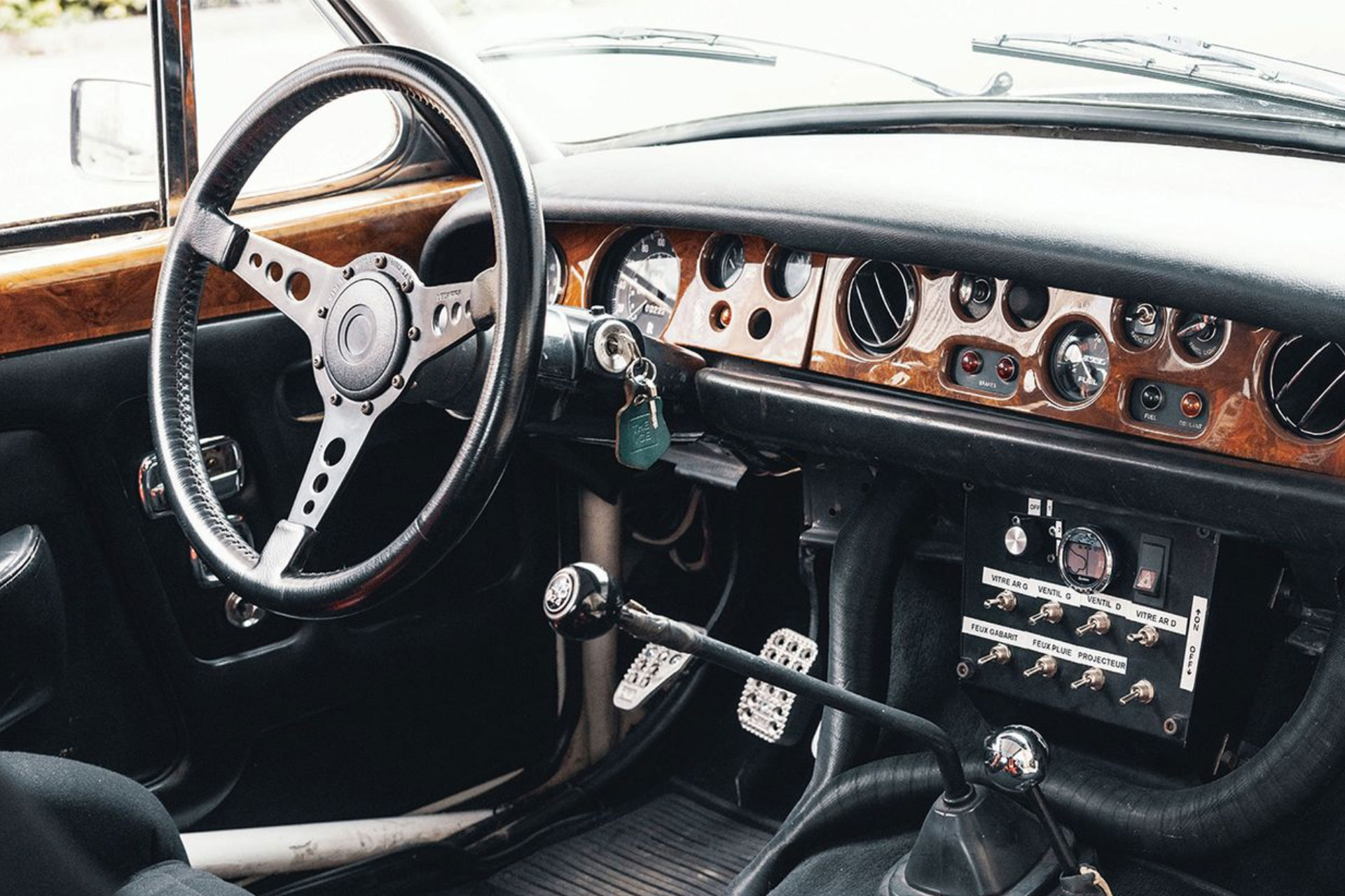 Rolls-Royce Paris-Dakar Race Car | Uncrate