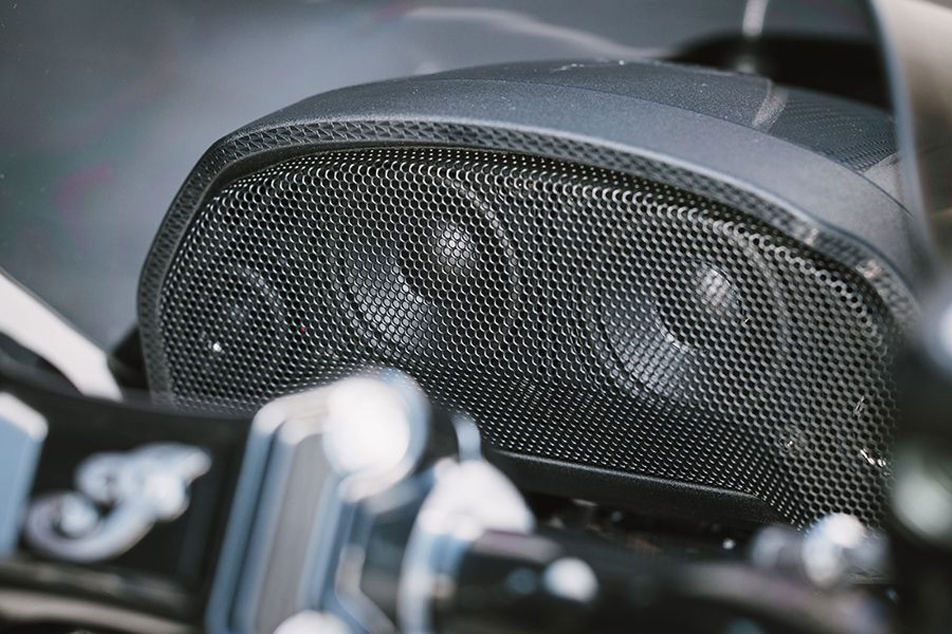 2025 Indian Sport Chief RT Motorcycle | Uncrate