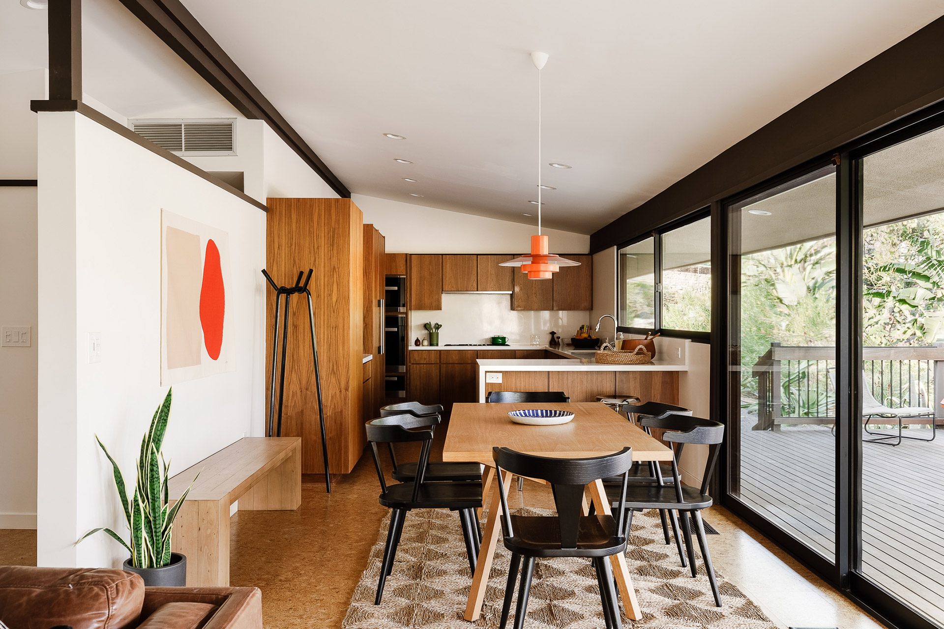 Casa Conrad Buff II | Uncrate