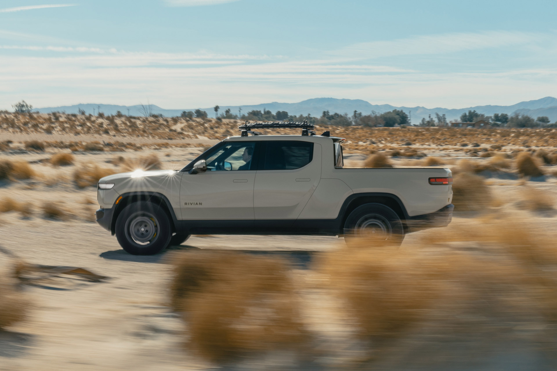 Rivian California Dune Edition R1S & R1T | Uncrate