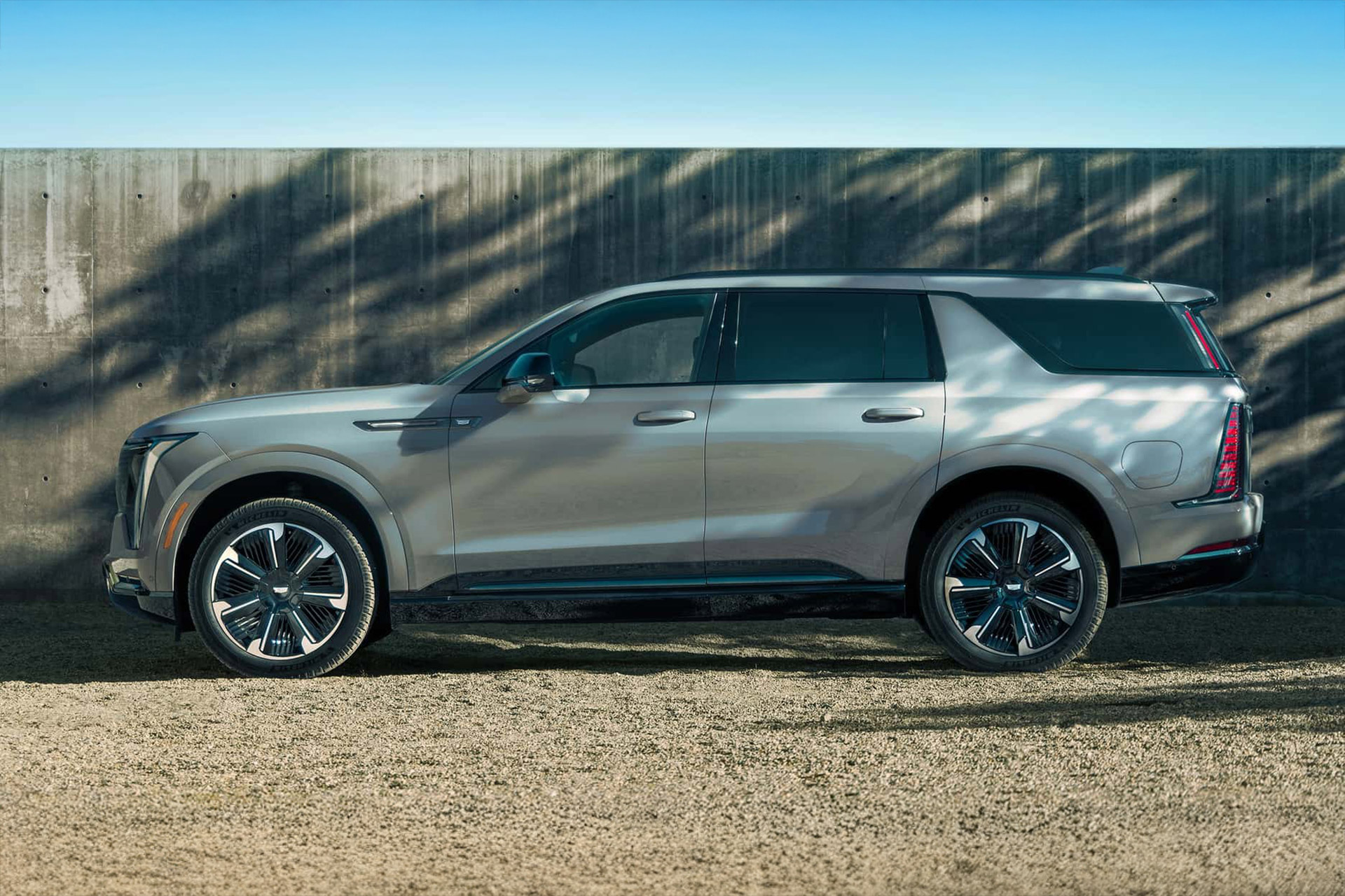 2026 Cadillac Escalade IQL EV | Uncrate