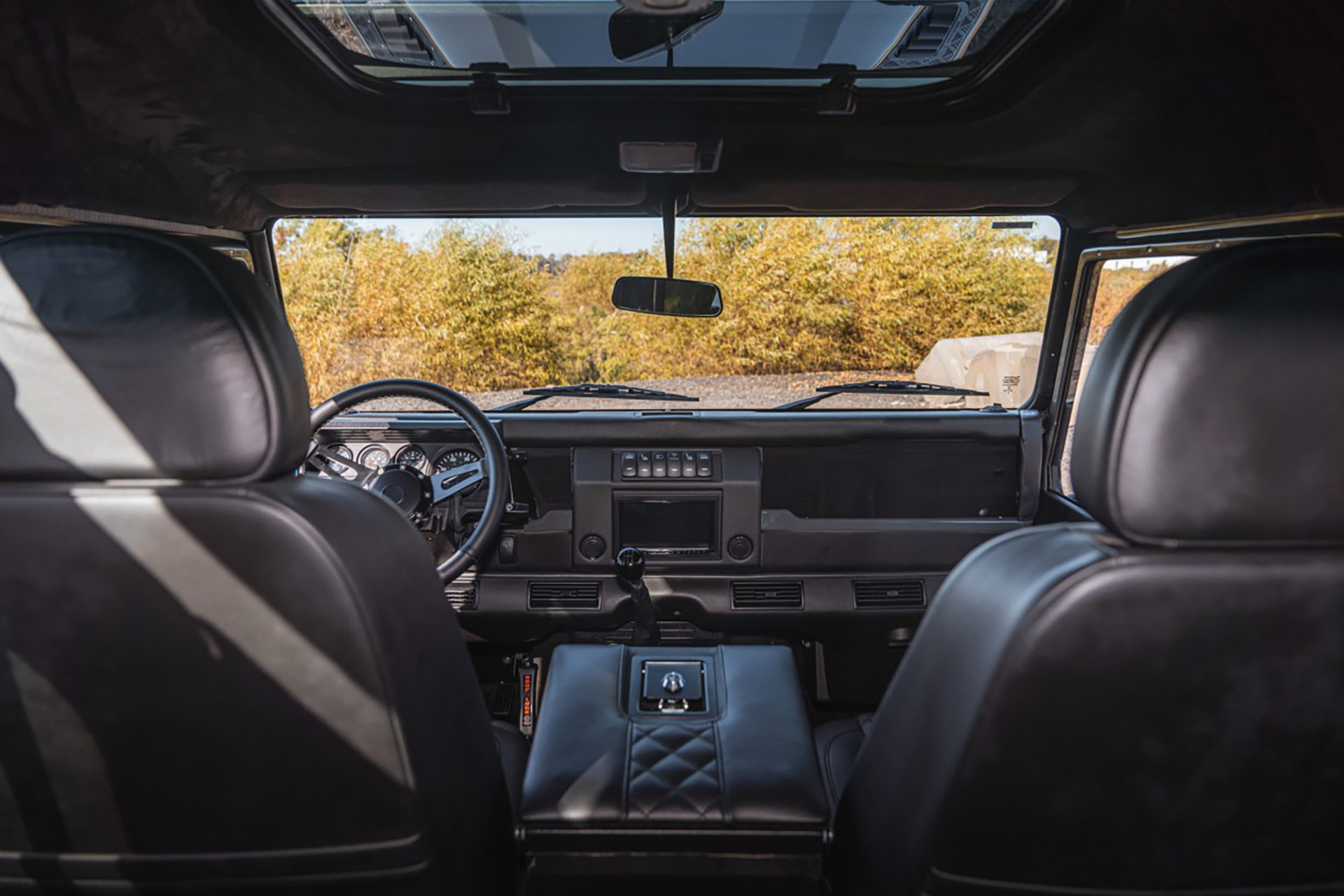 Arkonik Land Rover Defender Jackal D110 SUV | Uncrate