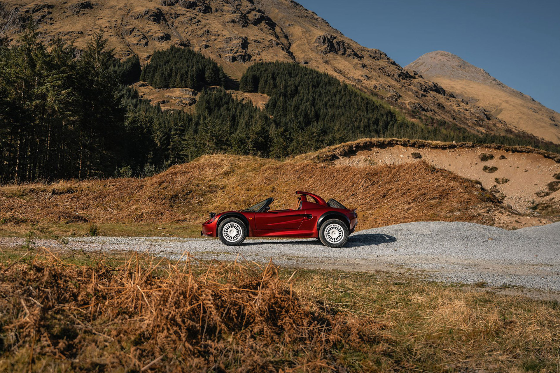Get Lost Project Safari Lotus Elise | Uncrate