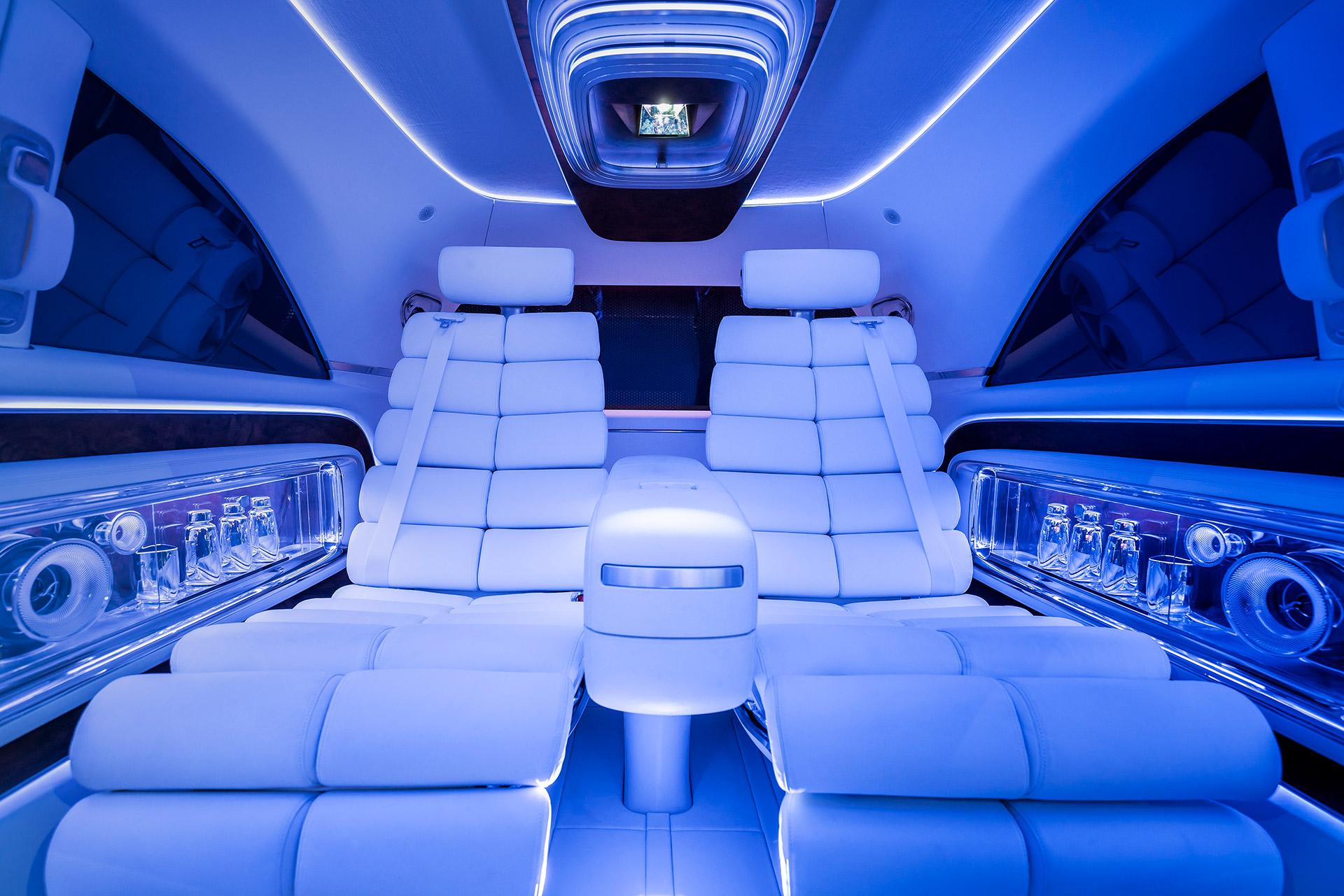 Mercedes-Benz Vision V Limousine | Uncrate