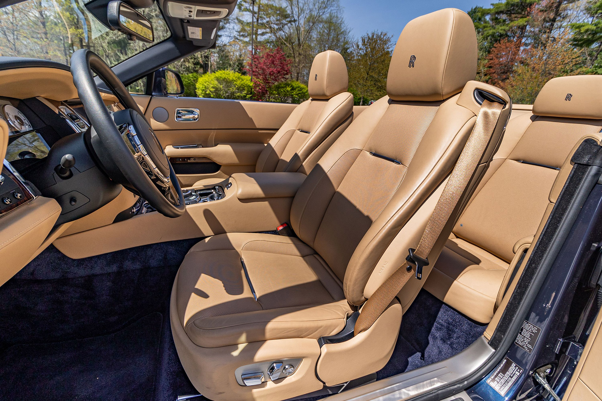 2018 Rolls-Royce Dawn Convertible | Uncrate