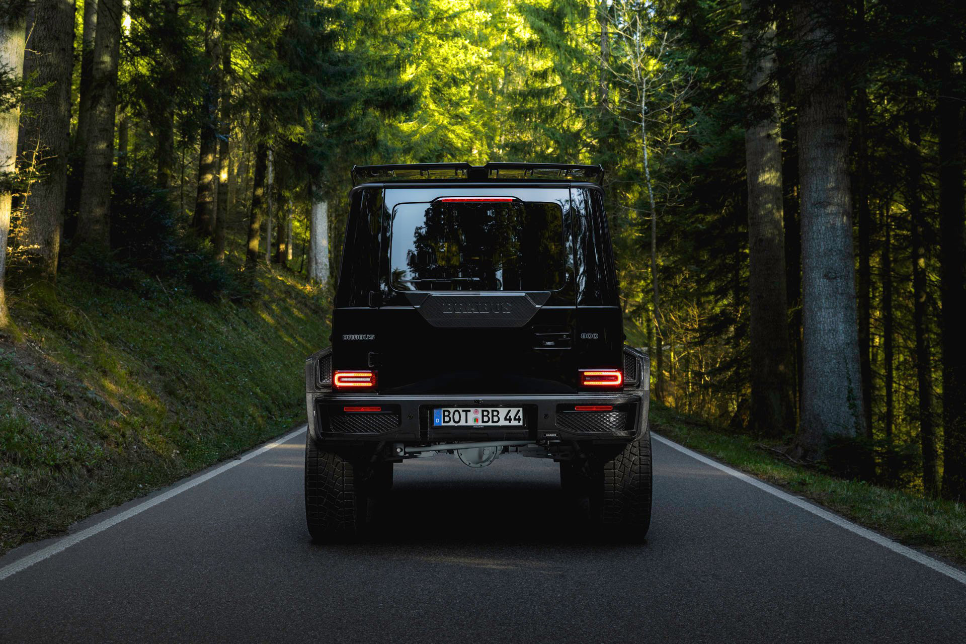 BRABUS XL 800 SUV | Uncrate