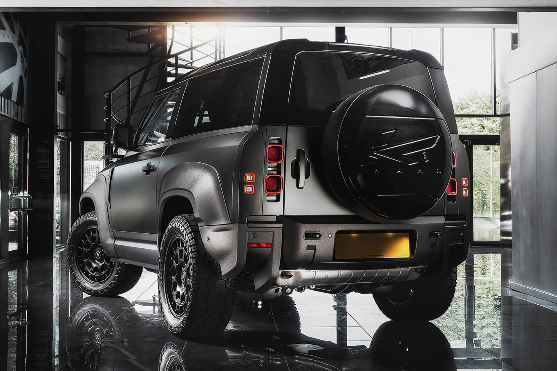 Kahn Design x CTC Defender 90 Concept 001 | Uncrate