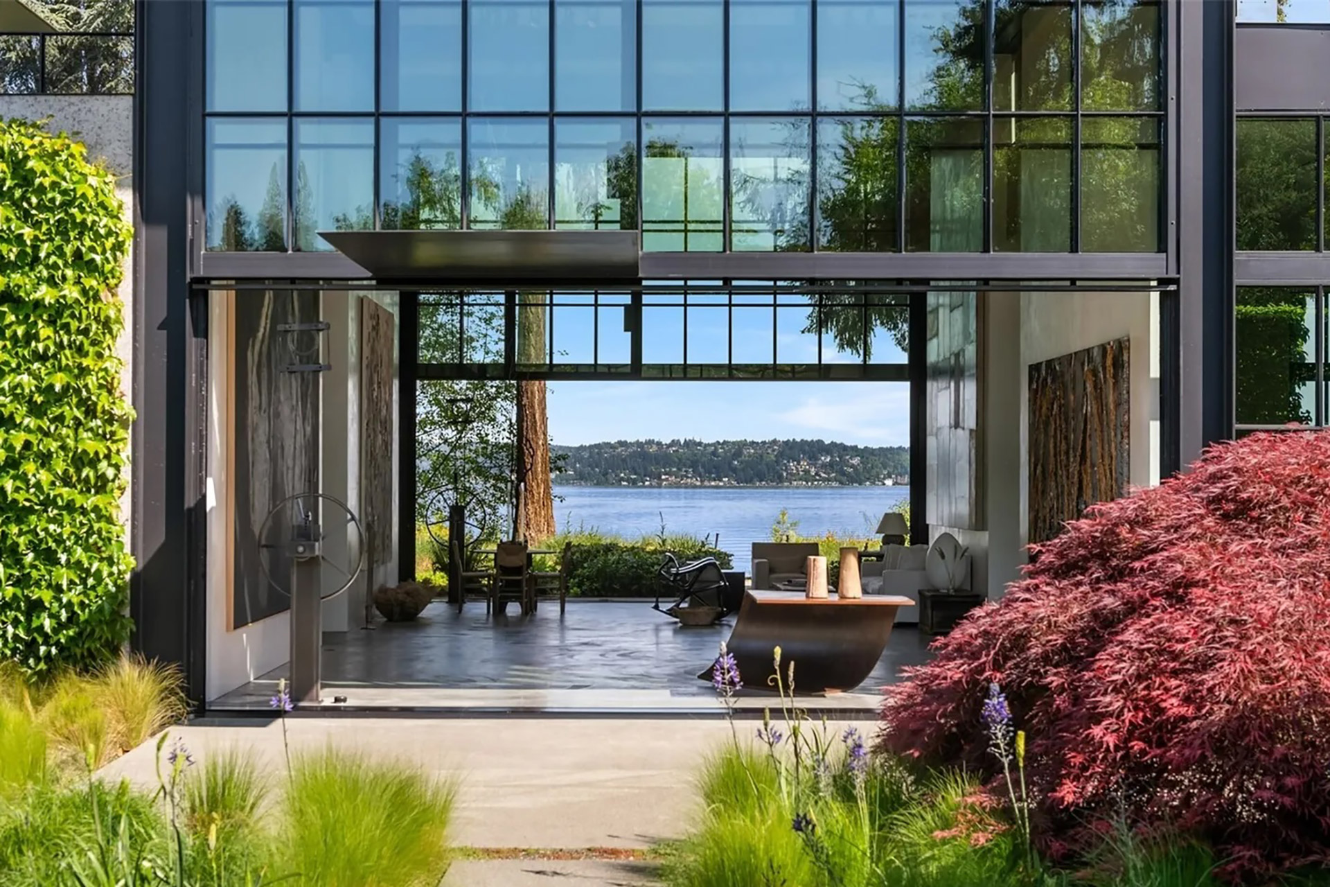 Triptych House | Uncrate