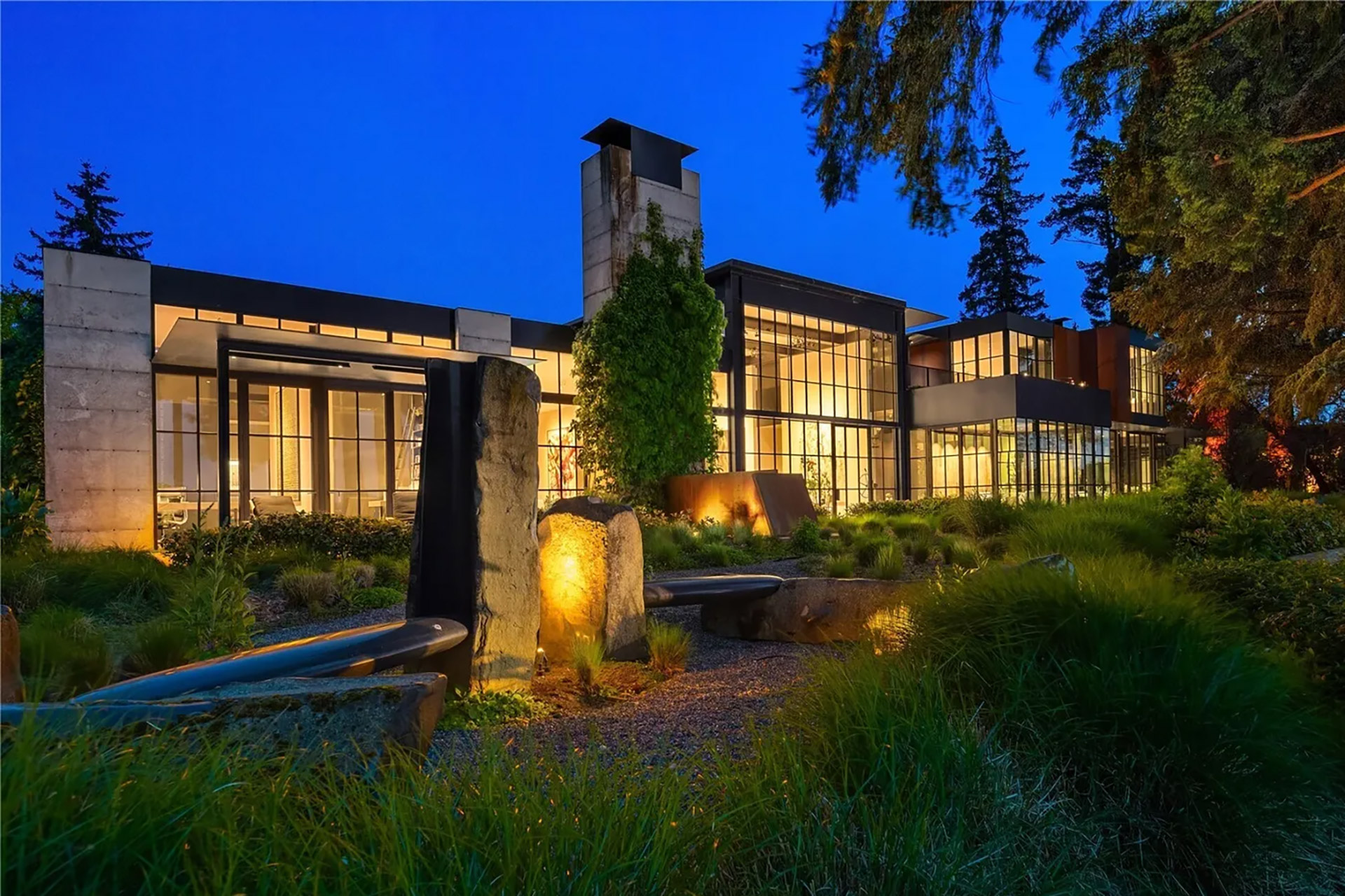 Triptych House | Uncrate